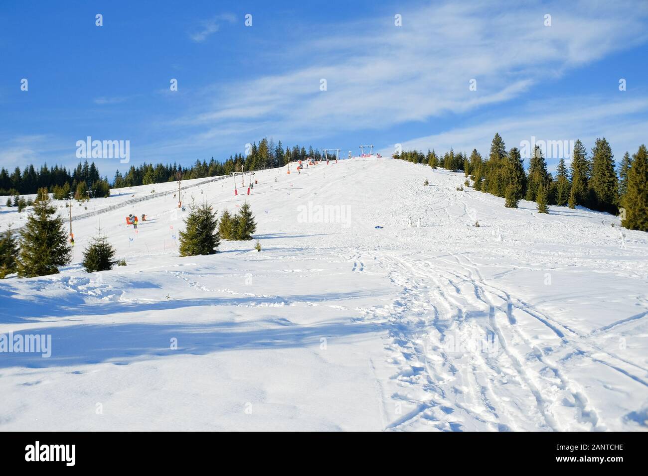 Arena Platos is located in the Cindrel mountains at an altitude of 1400 ...