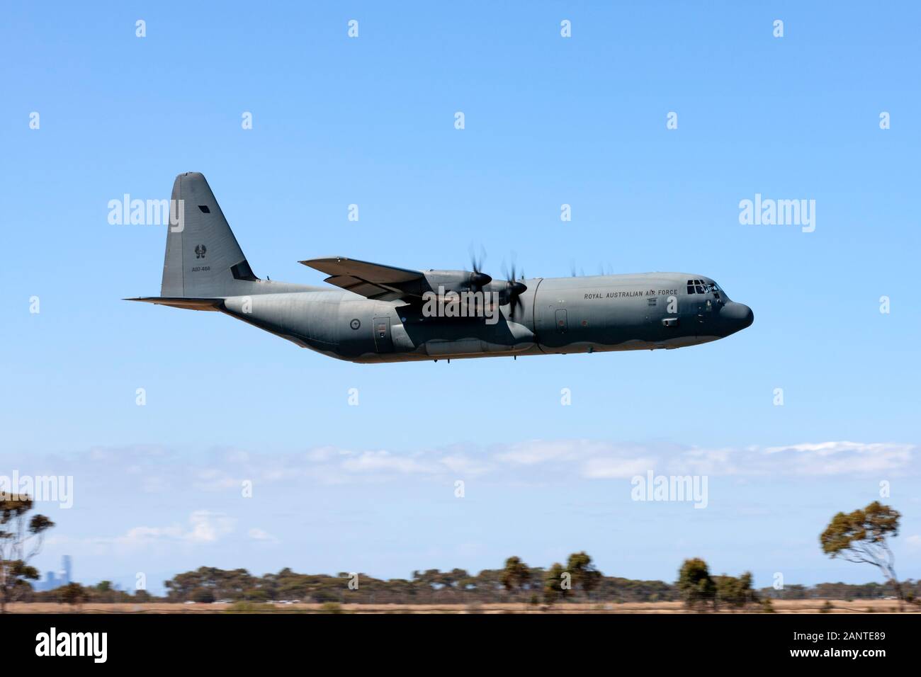 Royal Australian Air Force Lockheed Martin C-130J-30 Hercules military ...