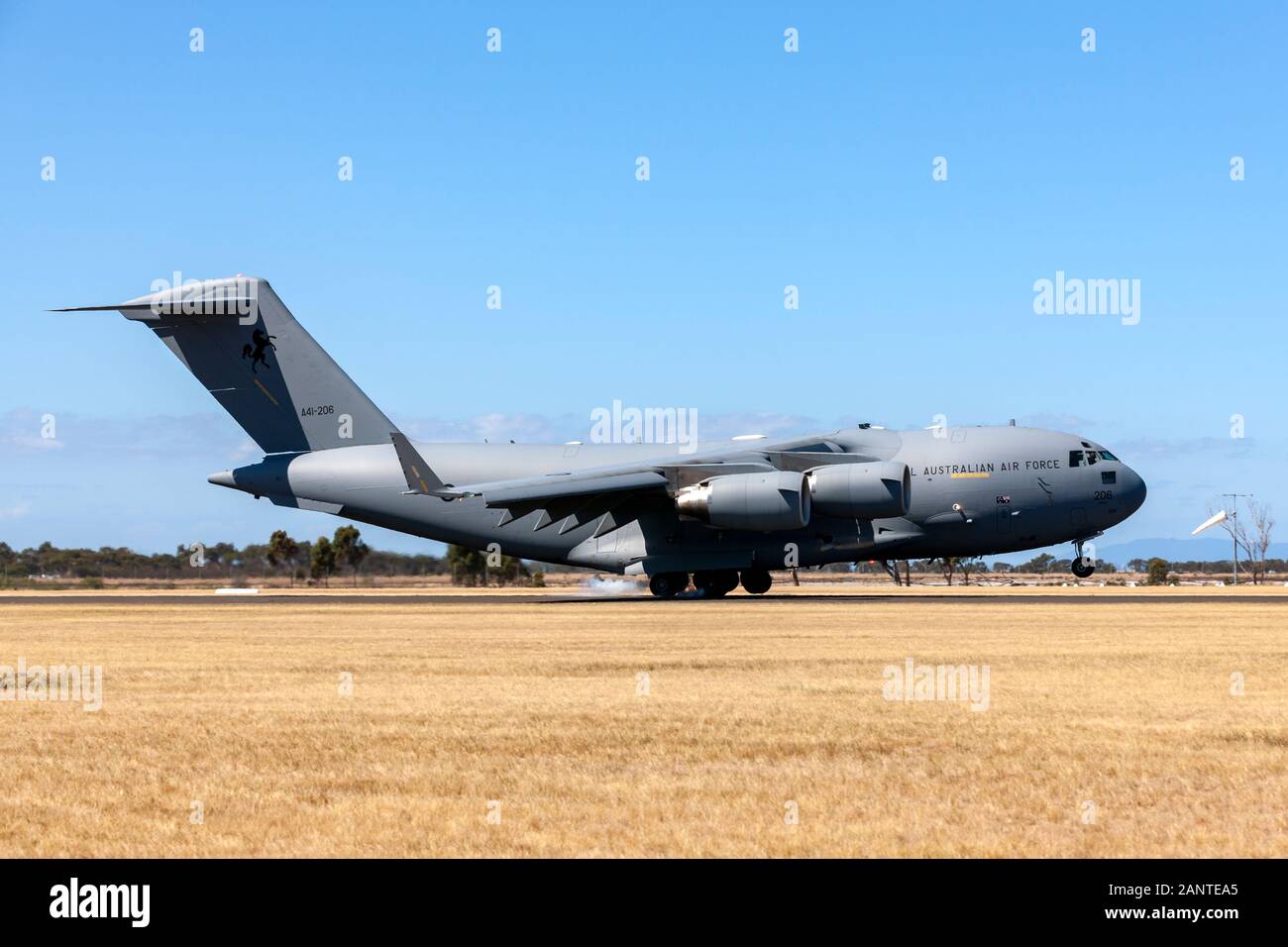 Royal Australian Air Force (RAAF) Boeing C-17A Globemaster III Large ...