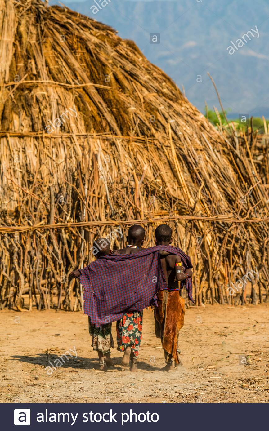 Arbore Girls High Resolution Stock Photography and Images - Alamy