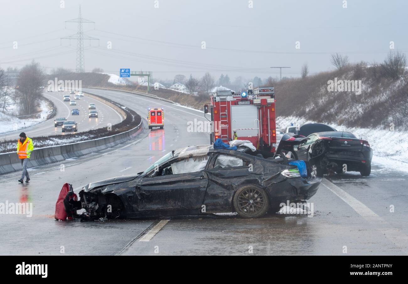 Burgau, Germany. 19th Jan, 2020. Accident-damaged vehicles are standing ...