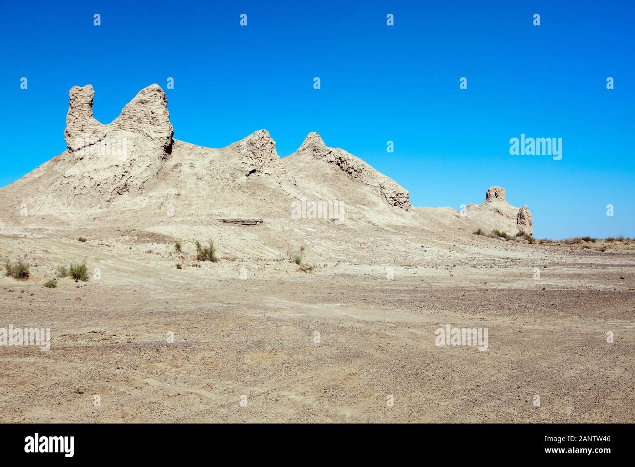 Qyzylqum hi-res stock photography and images - Alamy