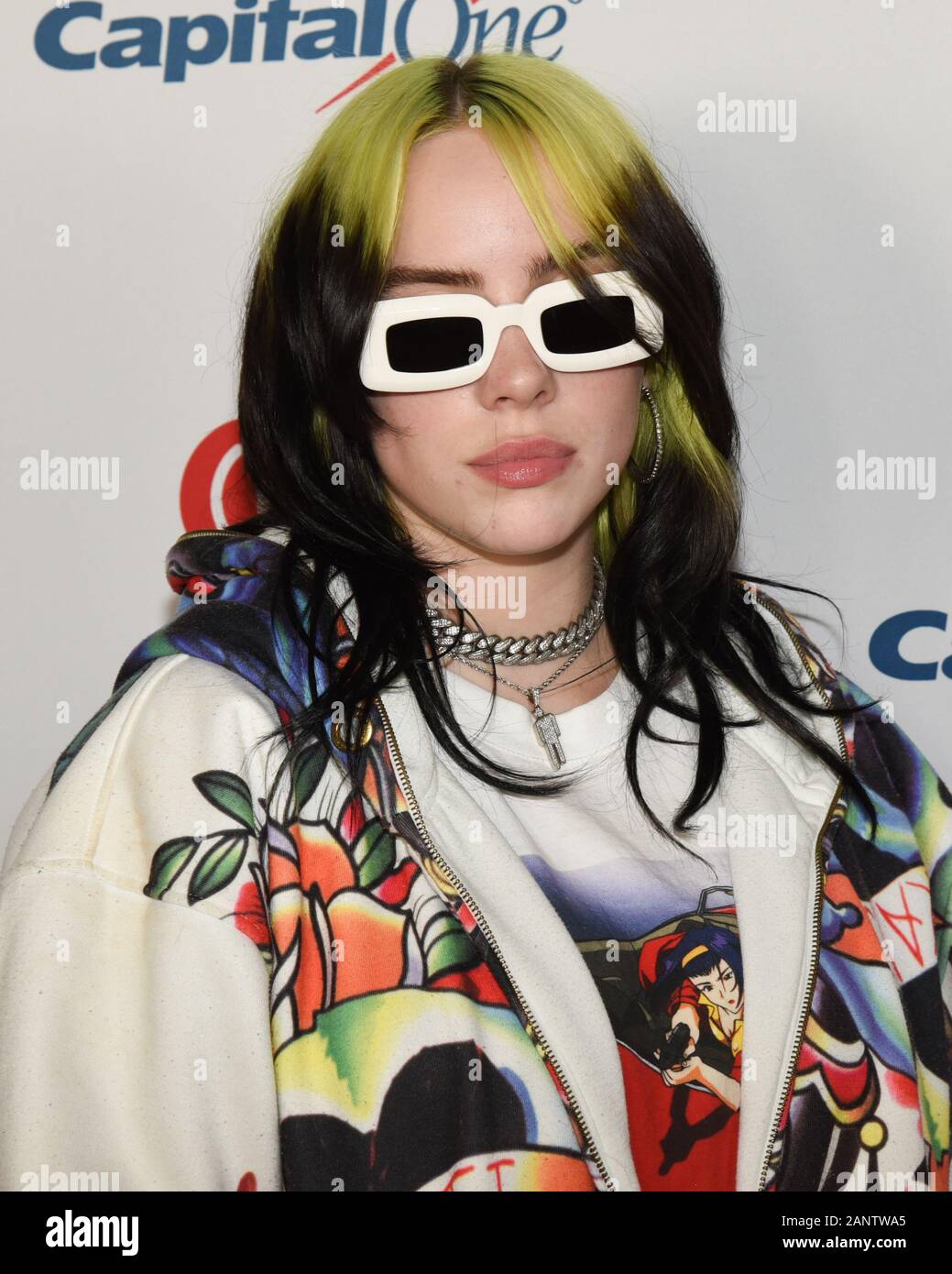 Billy eilish 2020 hi-res stock photography and images - Alamy