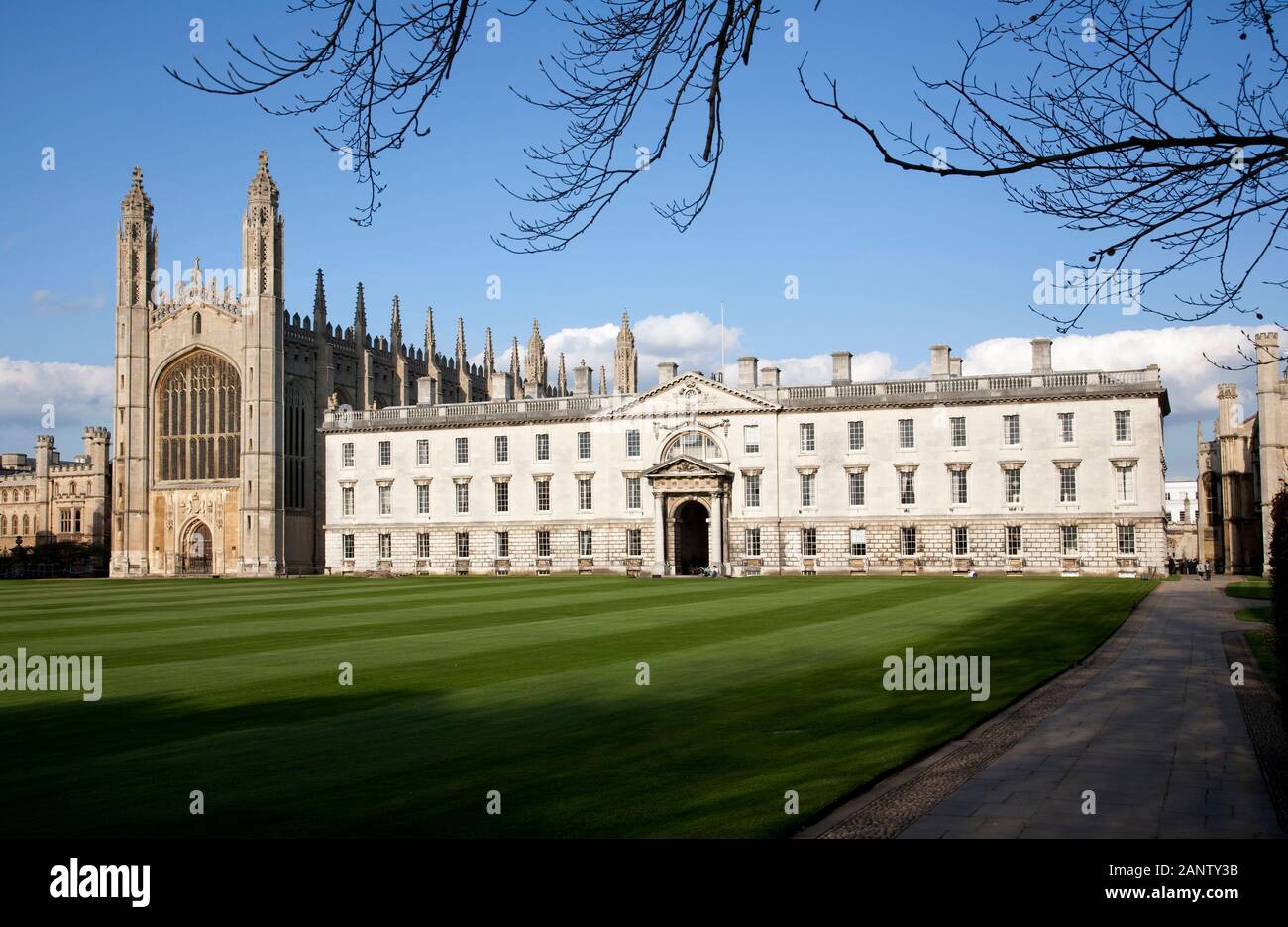 Kings College Chapel and Gibbs Building, Cambridge from the Backs Stock ...