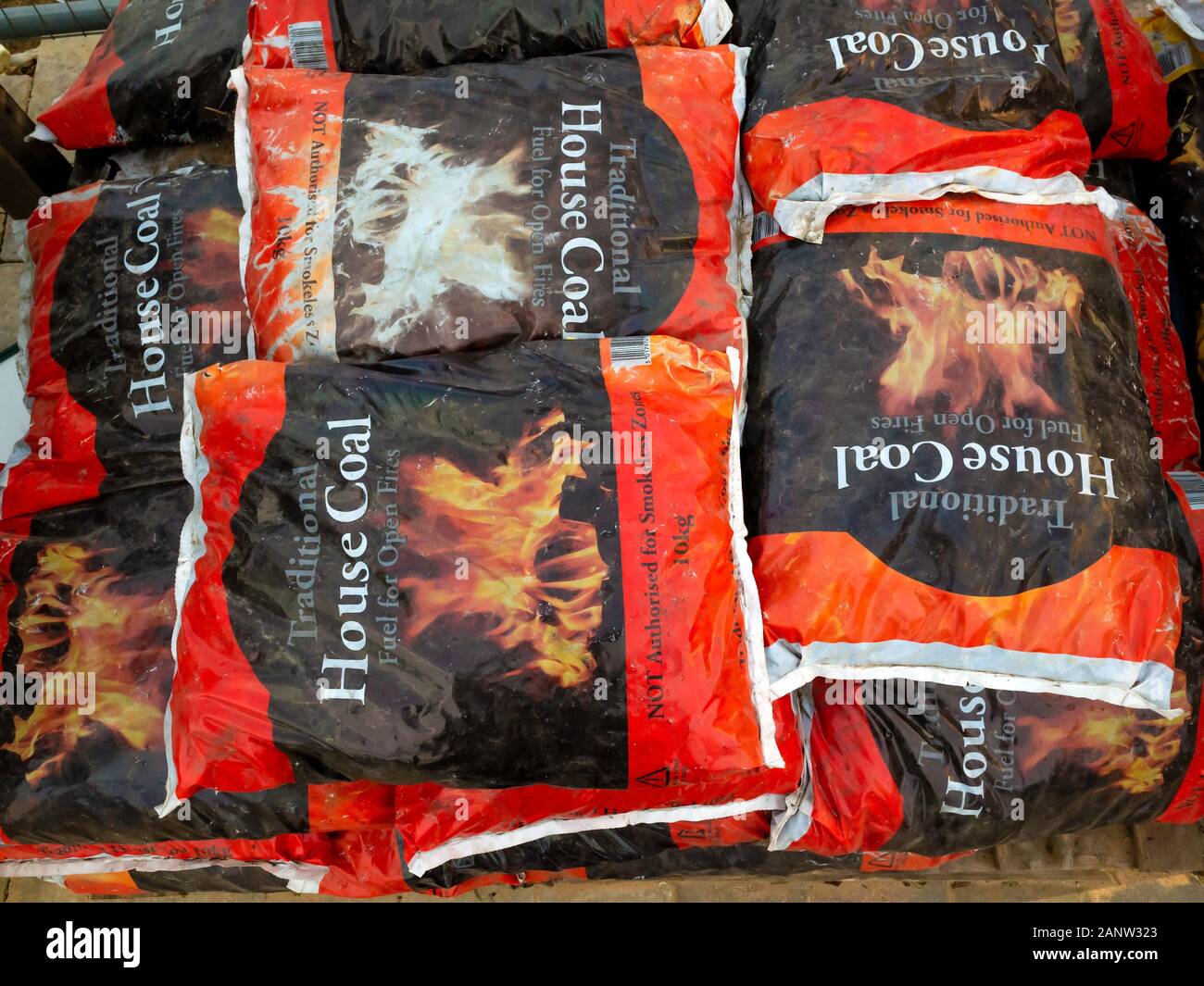 Bags of coal hi-res stock photography and images - Alamy