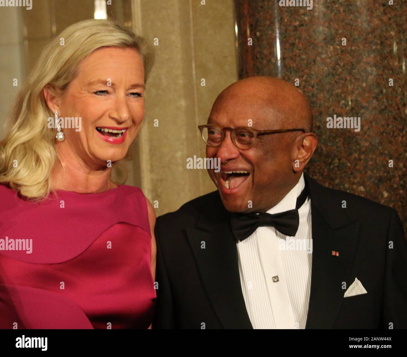 Ian Karan und Ehefrau Barabara in aufgeräumter Stimmung beim Matthiae ...