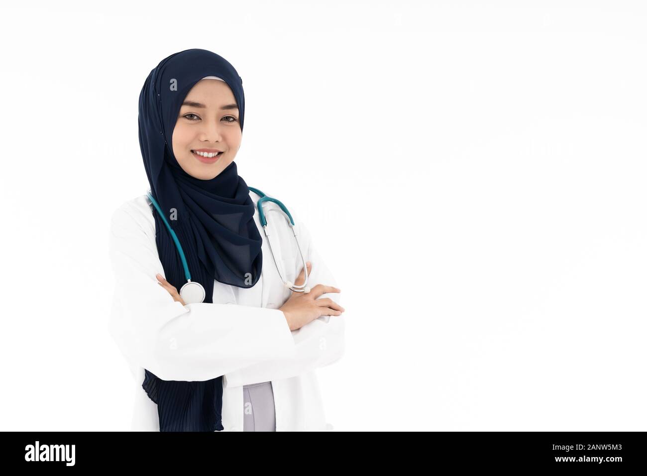 Muslim woman portrait hospital hi-res stock photography and images - Alamy