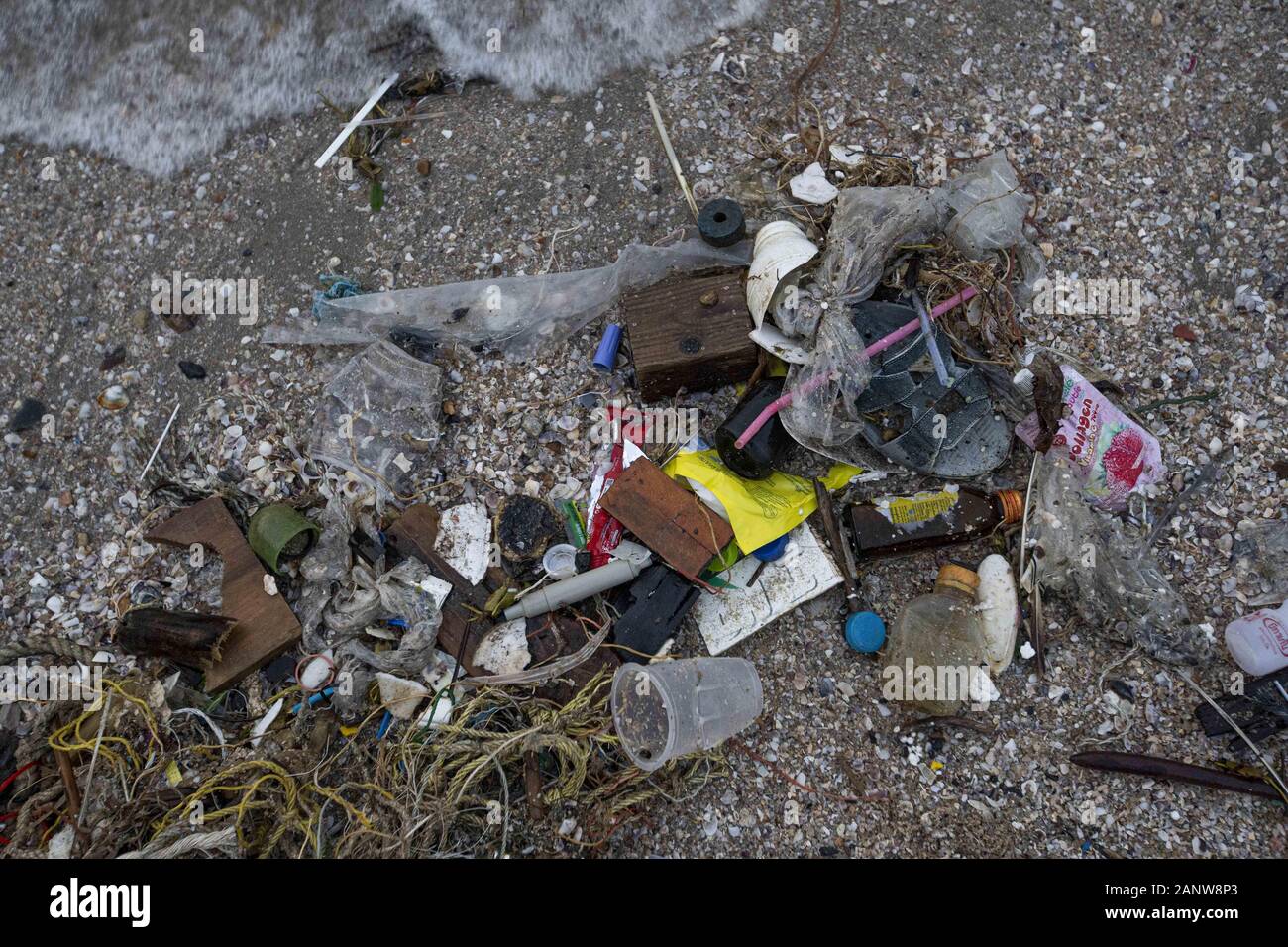 Ban of single use plastic hi-res stock photography and images - Alamy
