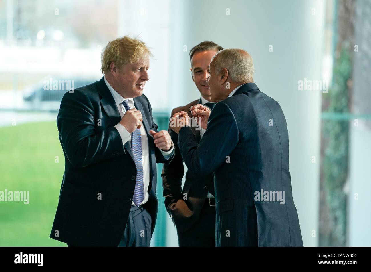 Ahmed aboulgheit hi-res stock photography and images - Alamy