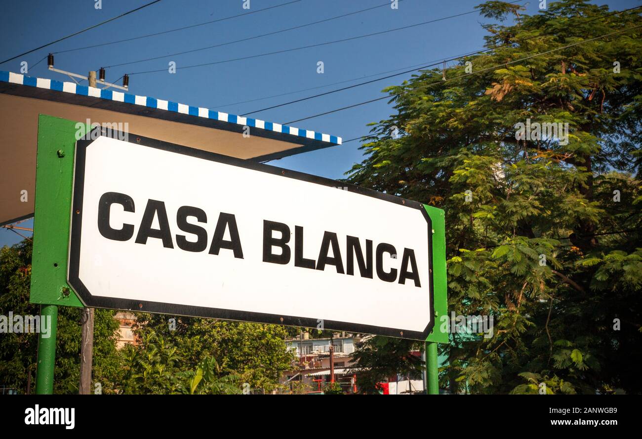 Cuban traffic sign hi-res stock photography and images - Alamy