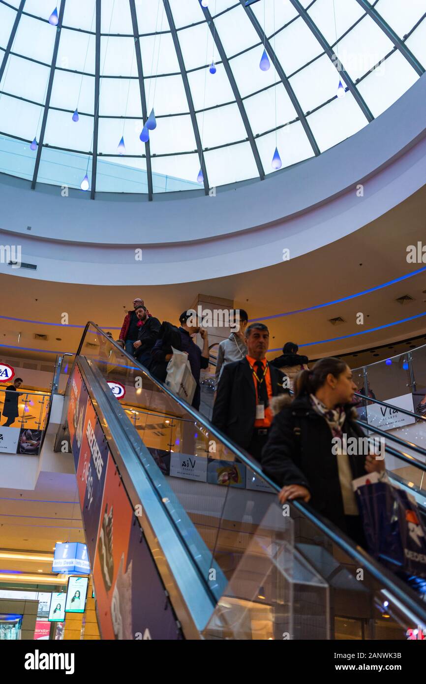 Mega mall romania hi-res stock photography and images - Alamy