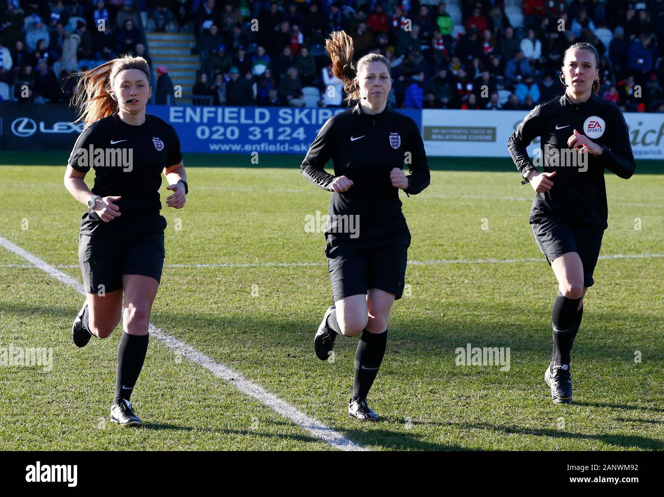 BOREHAMWOOD, ENGLAND - JANUARY 19: L-R Assistant Referee Sian Massey ...