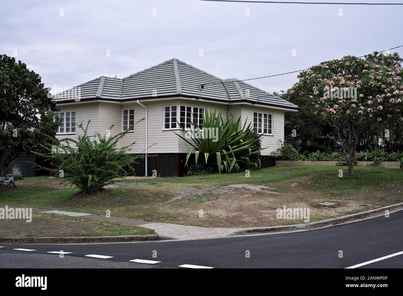 Corner block Post War Houses in the Brisbane suburbs of Carina, with ...