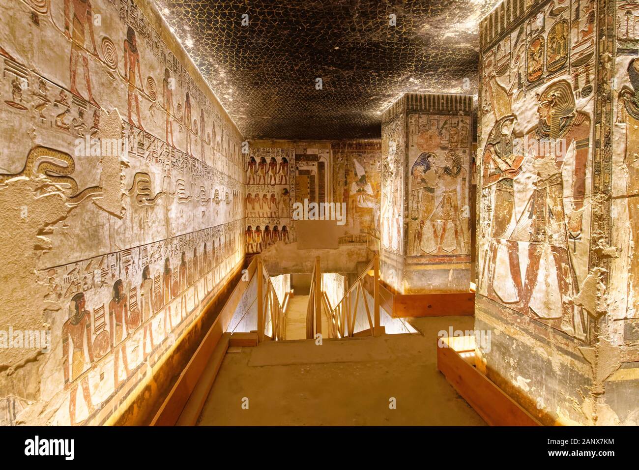 Tomb of seti i hieroglyphs hi-res stock photography and images - Alamy