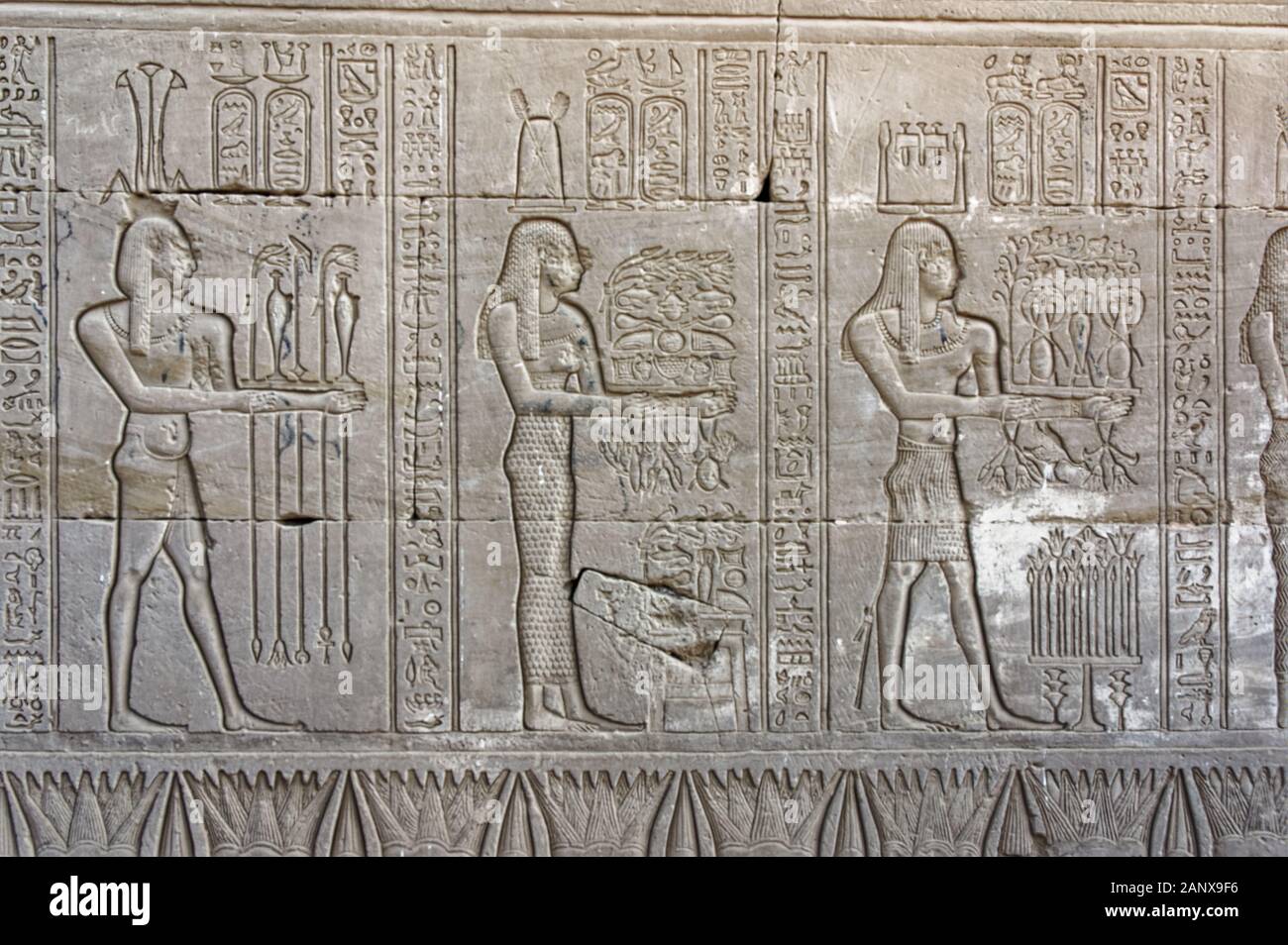 Temple dandara egypt hi-res stock photography and images - Alamy