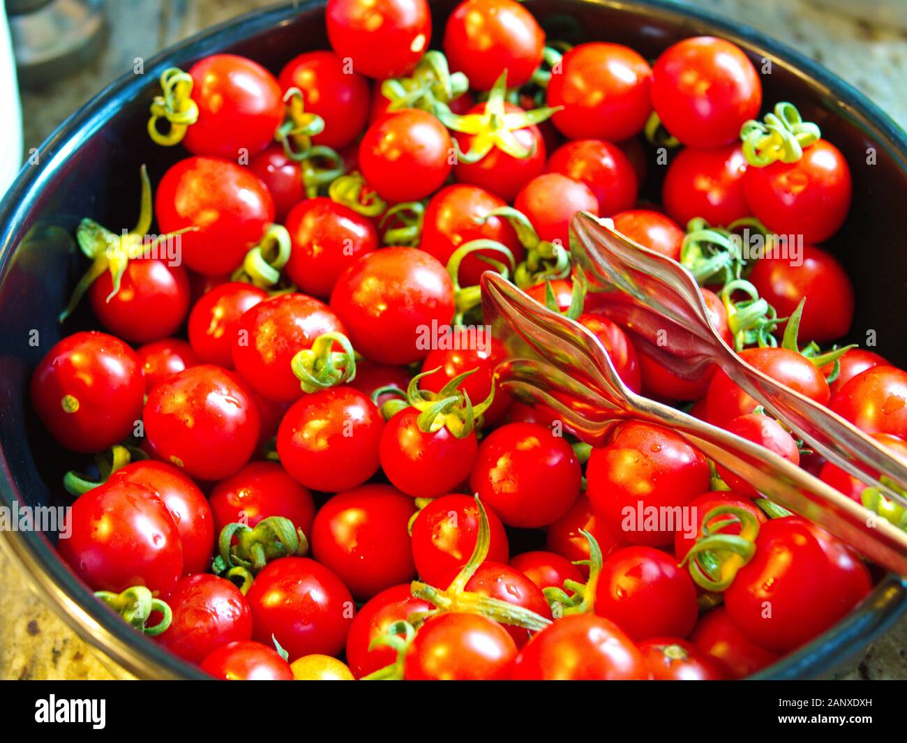 Open buffet hi-res stock photography and images - Alamy