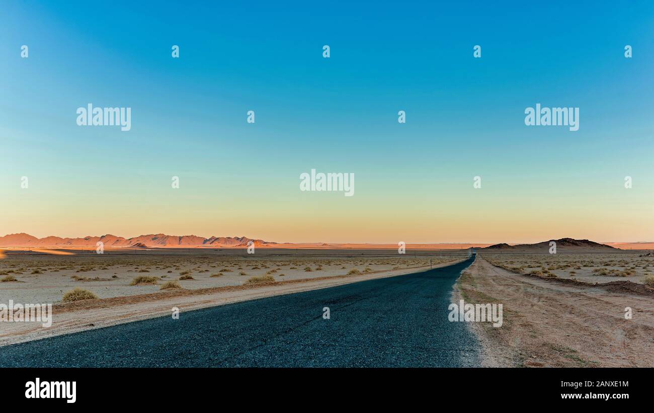 Coloured desert hi-res stock photography and images - Alamy