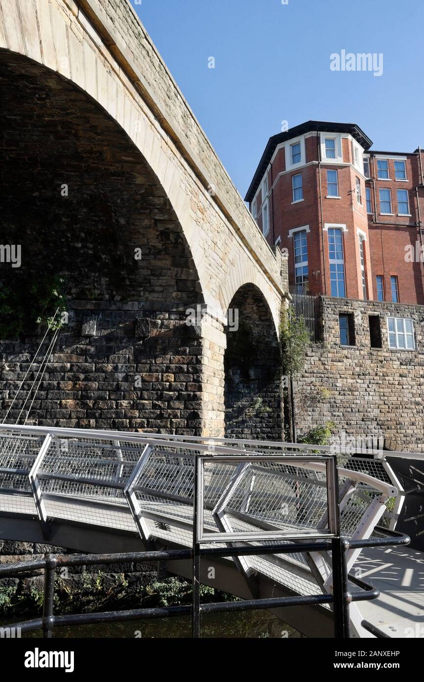 The cobweb bridge at the Wicker arches viaduct, Sheffield UK Stock ...