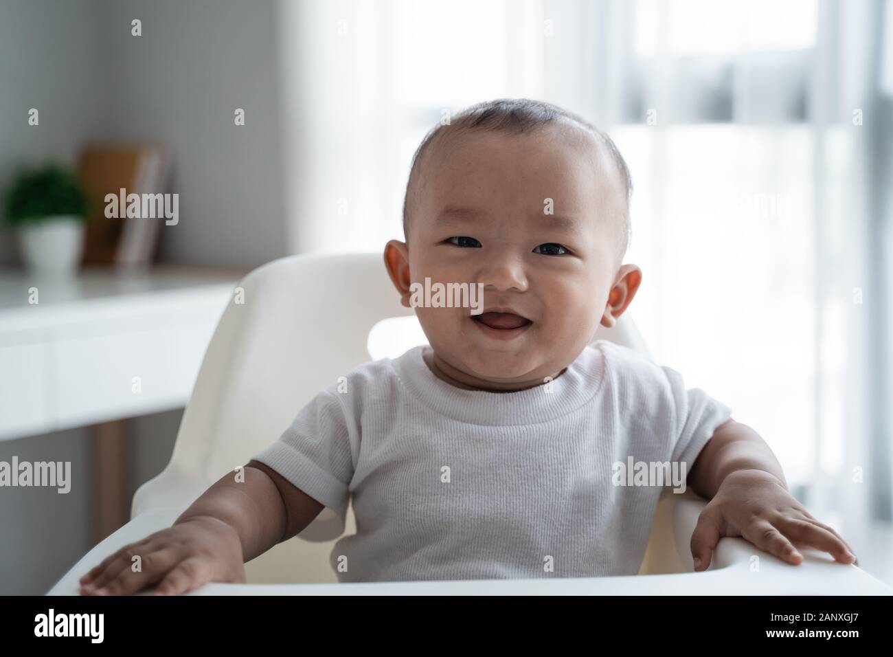 Asian baby boy hi-res stock photography and images - Alamy