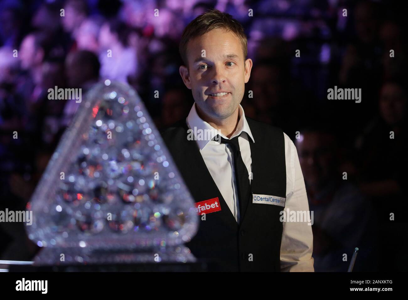 Ali carter snooker 2020 hi-res stock photography and images - Alamy