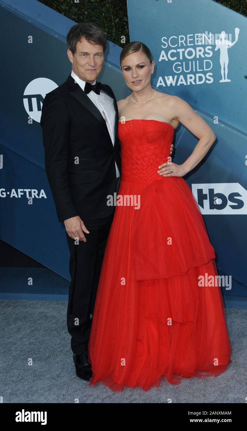 Los Angeles, CA. 19th Jan, 2020. Anna Paquin, Stephen Moyer at arrivals ...