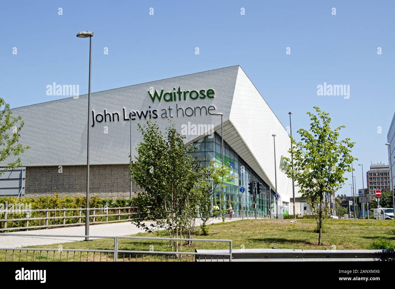 Waitrose supermarket exterior hi-res stock photography and images - Alamy
