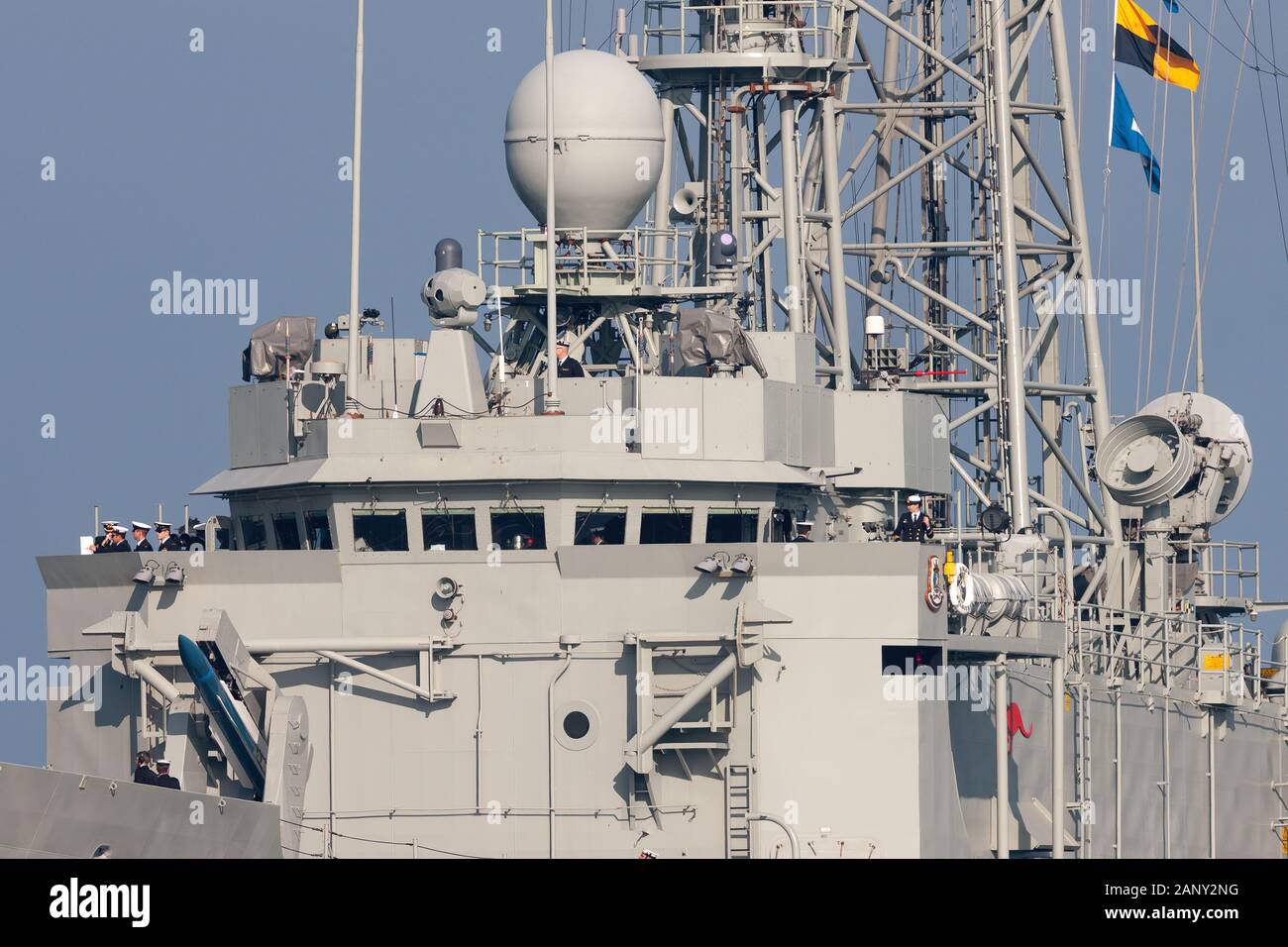 Close up of the HMAS Melbourne (FFG 05) Adelaide-class guided-missile ...