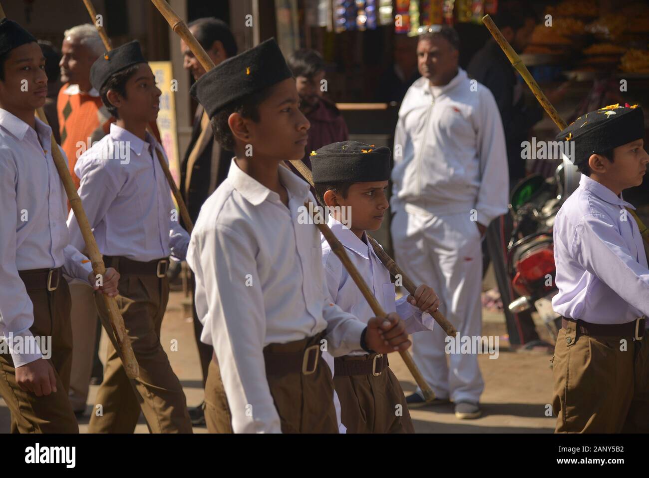 Right wing hindu organisation hi-res stock photography and images - Alamy