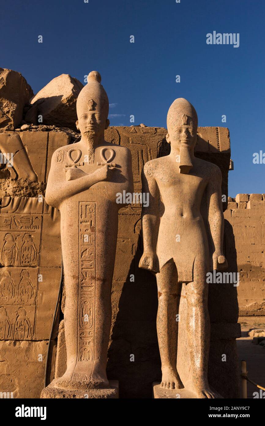 Ancient African King Statues