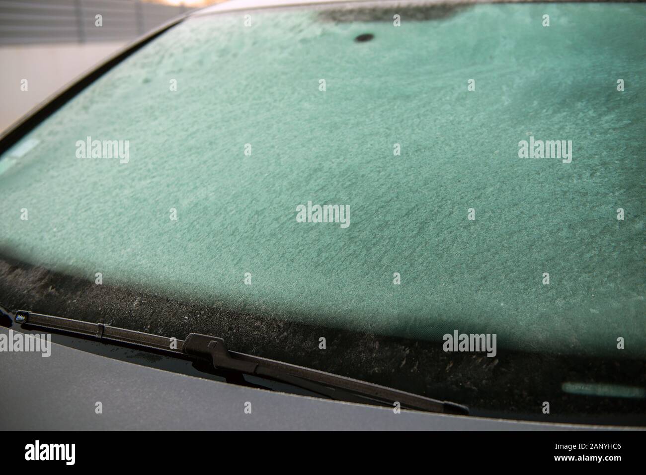a frozen car windshield Stock Photo - Alamy
