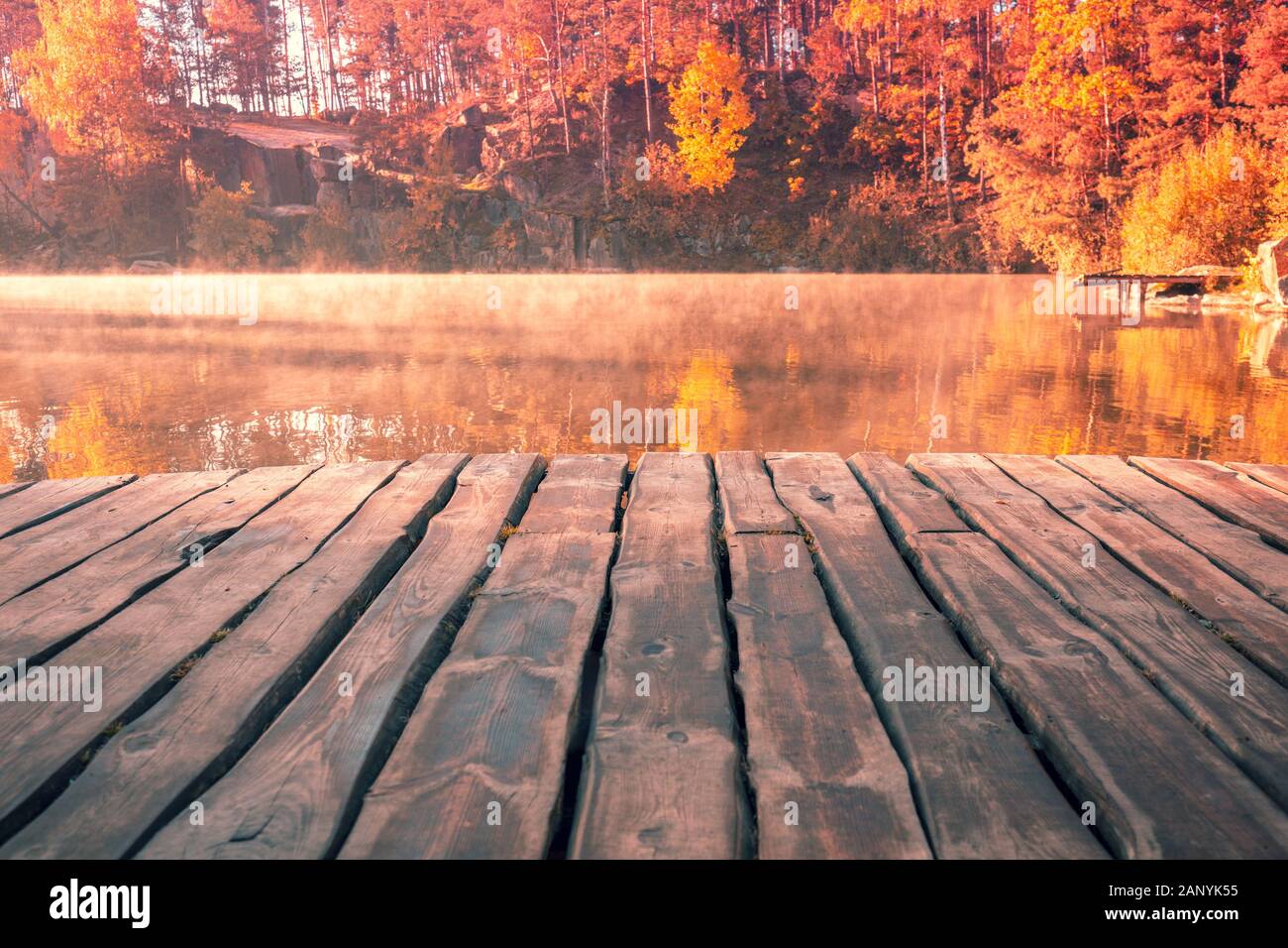Wooden platform over water hi-res stock photography and images - Alamy