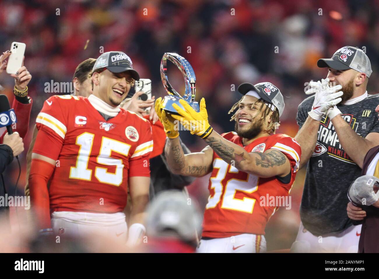 Patrick mahomes trophy hi-res stock photography and images - Alamy