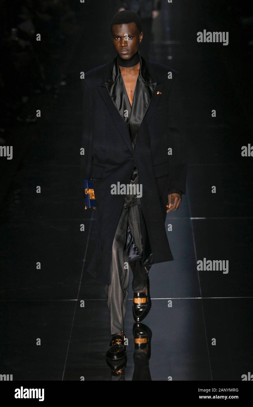 DUNHILL FW20 Runway during Paris Fashion Week Men‚Äôs January 2020 ...