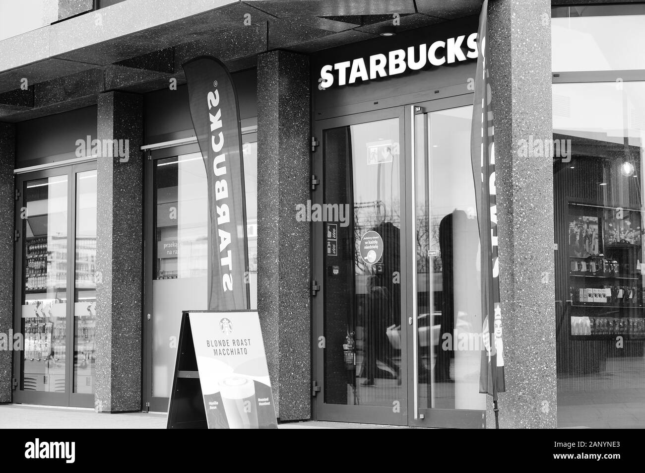 Starbucks entrance Black and White Stock Photos & Images - Alamy