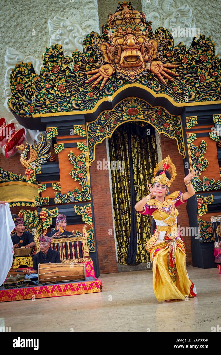 Keris hi-res stock photography and images - Alamy