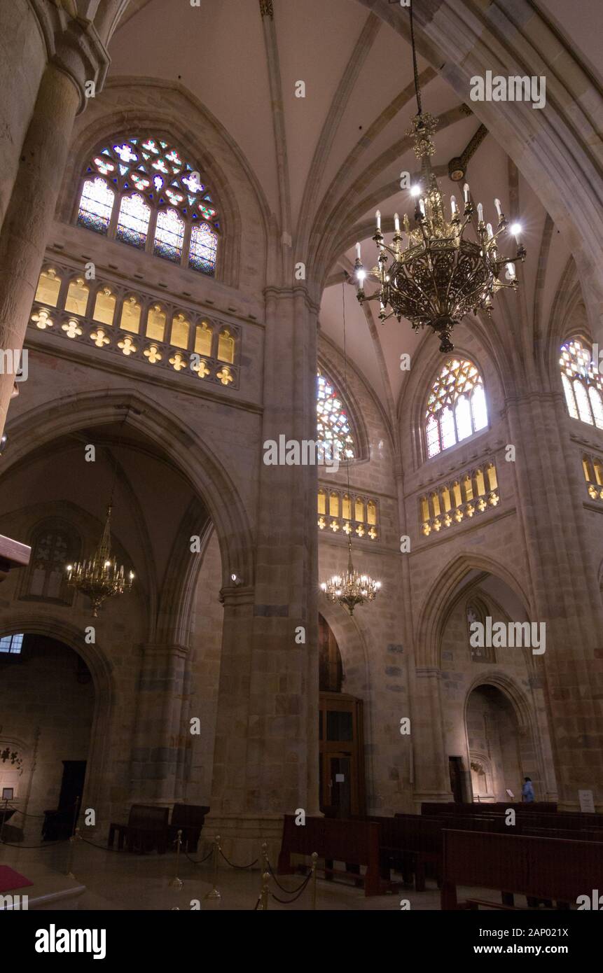 Catholic cathedral bilbao hi-res stock photography and images - Alamy