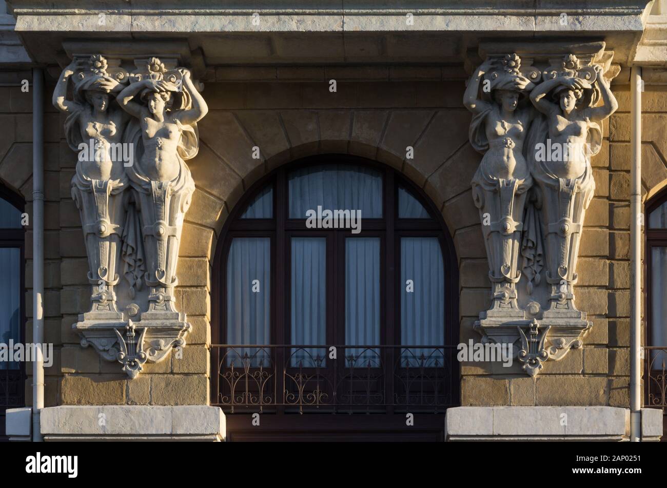 Facade of arriaga theatre bilbao hi-res stock photography and images ...