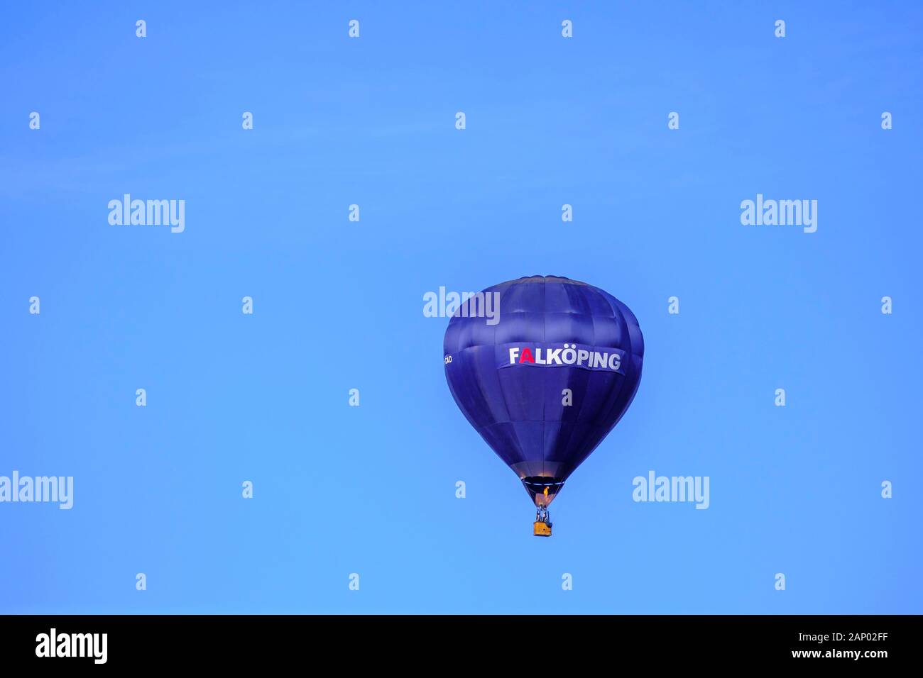 Hot air balloon with a flame of fire Stock Photo - Alamy