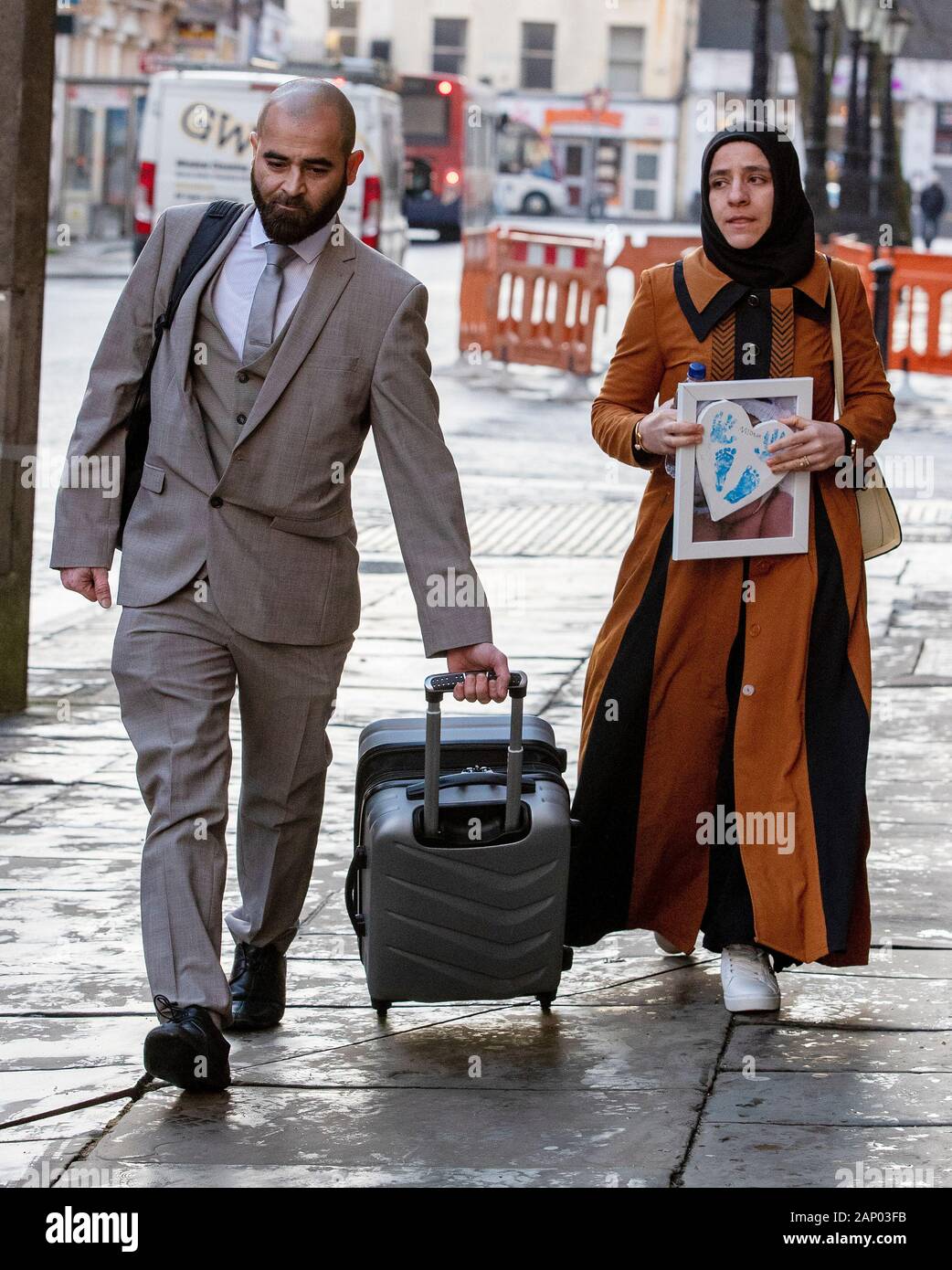 Karwan left and shokhan ali hi-res stock photography and images - Alamy