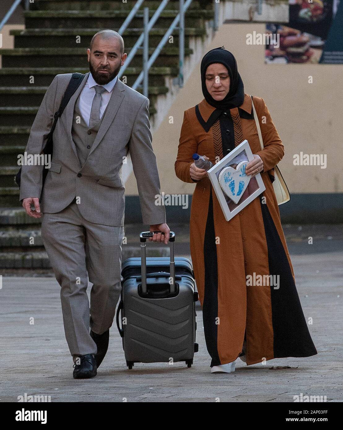 Karwan left and shokhan ali hi-res stock photography and images - Alamy