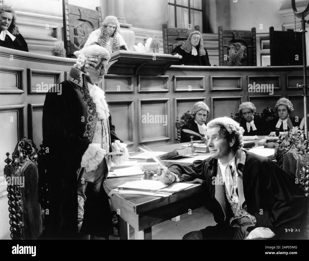 REGINALD OWEN as C. J. Stryver E. E. CLIVE as Old Bailey Judge and ...