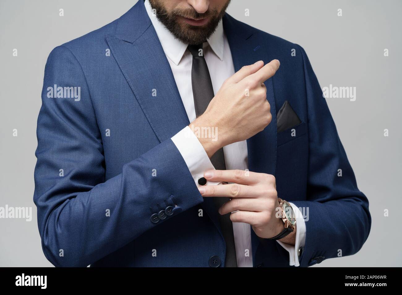 Men wearing watches hi-res stock photography and images - Alamy