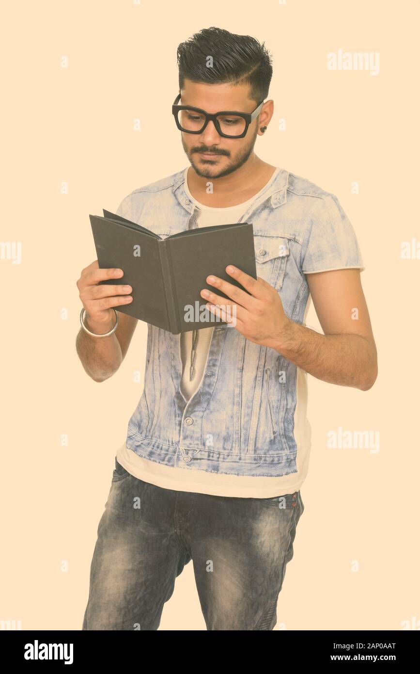 Man reading book face hi-res stock photography and images - Alamy