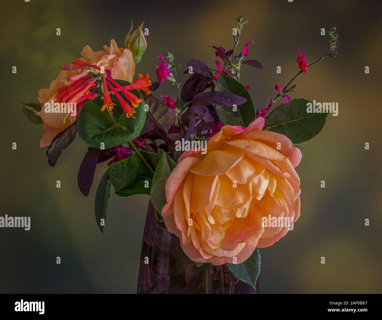 Spring flowers in a vase Stock Photo - Alamy