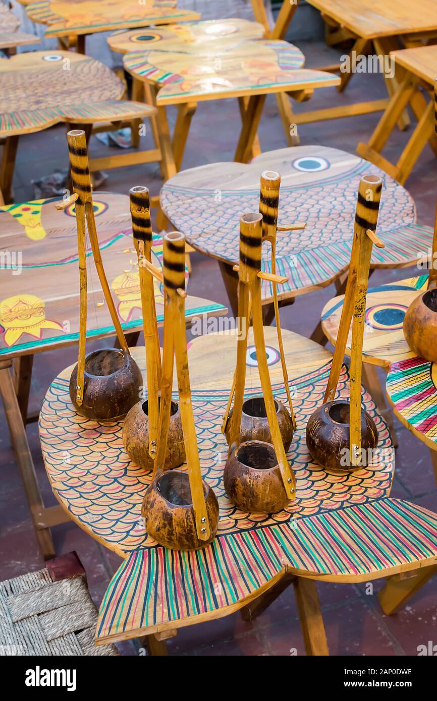 Monochord hi-res stock photography and images - Alamy