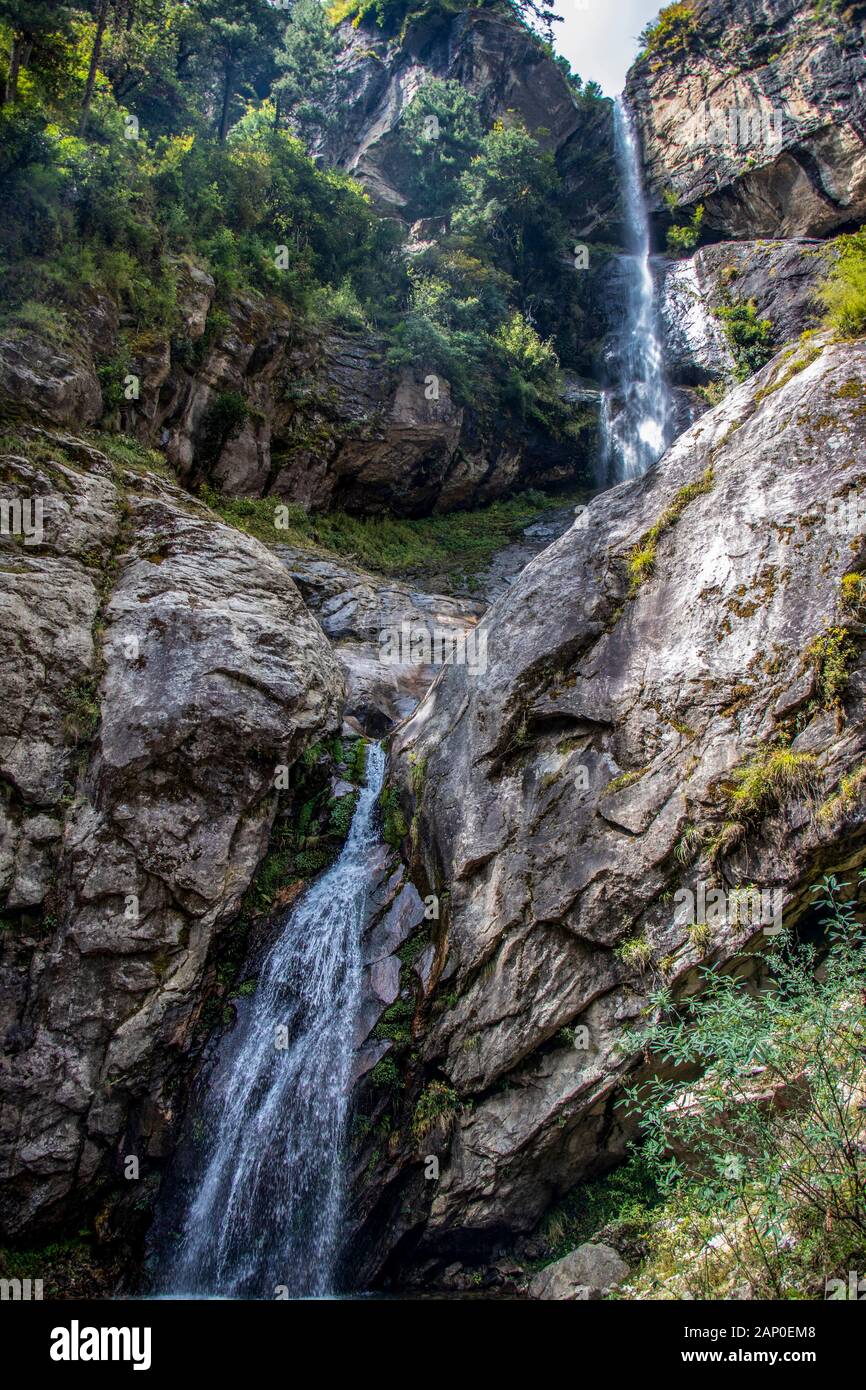 Waterfall in the Himalaya area in Nepal Stock Photo - Alamy