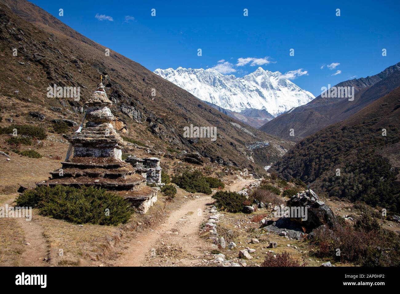 Stupa, valley and mountains in the Himalayan area in Nepal Stock Photo ...