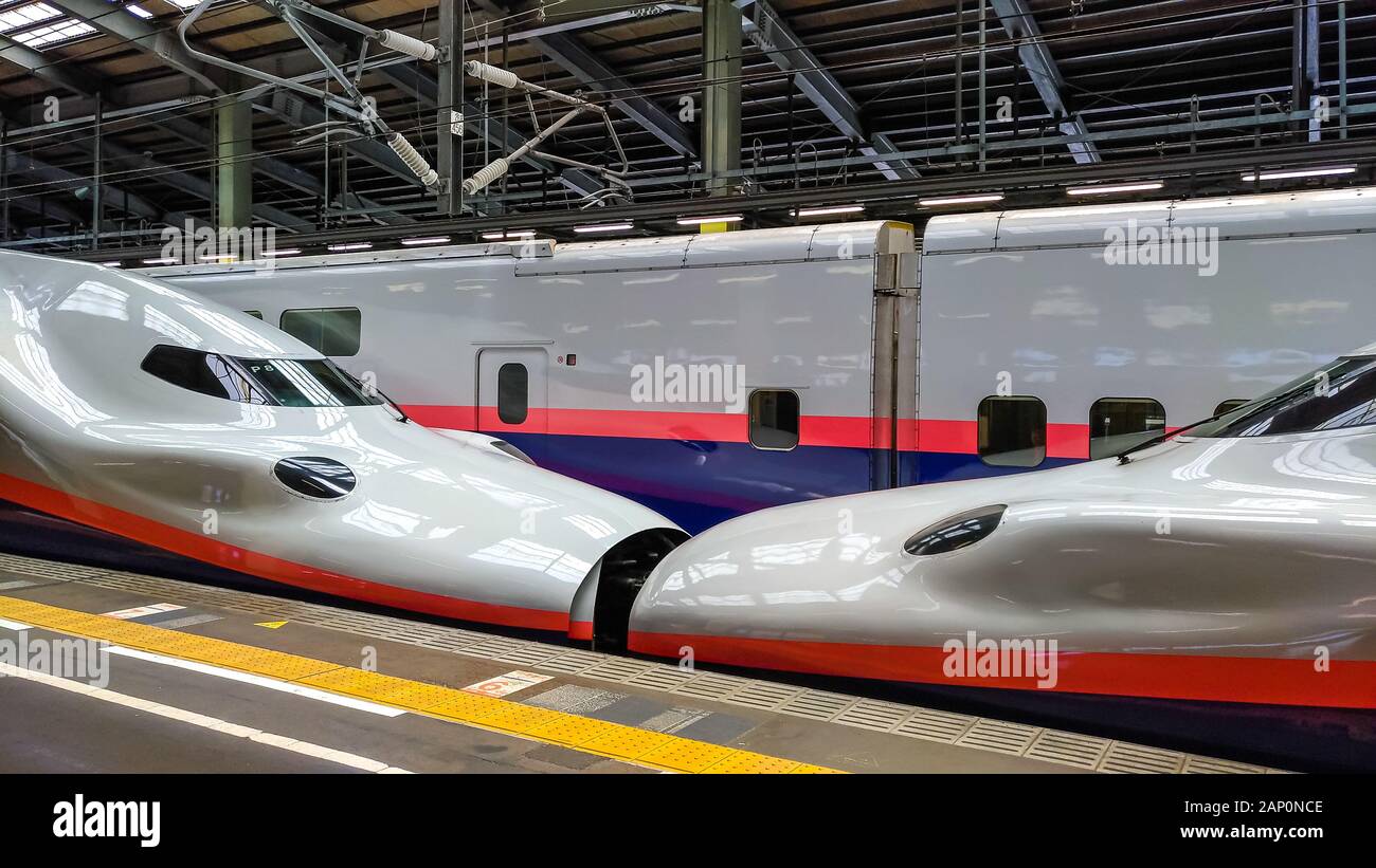 The Joetsu Shinkansen Max Toki combination and separation at JR Niigata ...