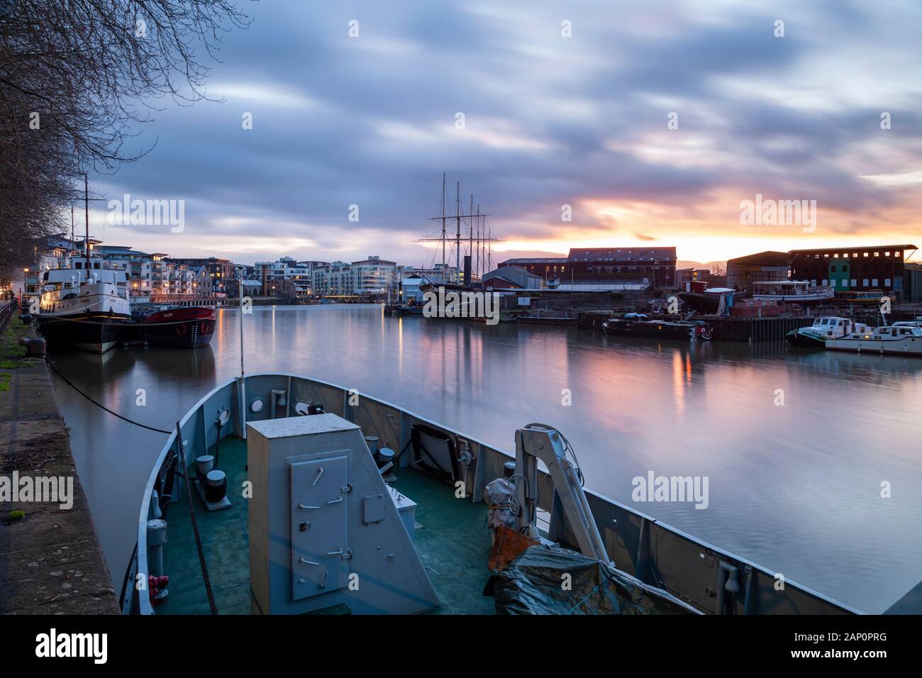 Dawn on Bristol Harbour, England Stock Photo - Alamy