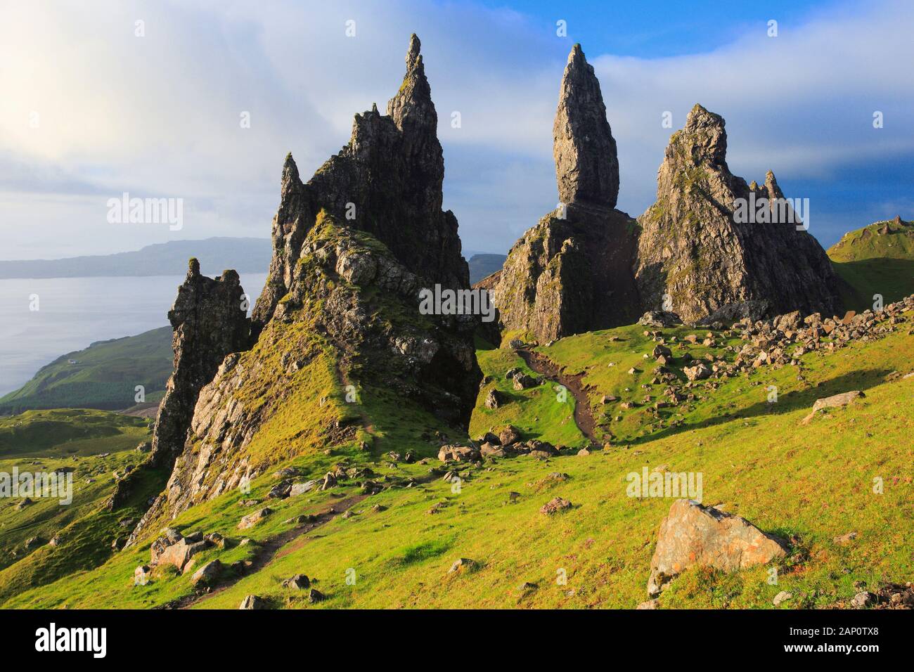 Old Man of Storr at sunrise. Isle of Skye, Scotland Stock Photo - Alamy